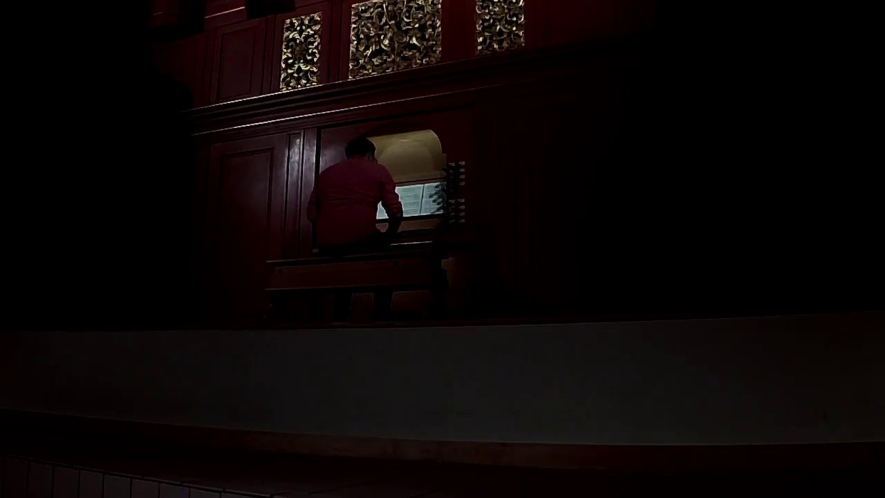 The Haunted Organ from the Ghost and Mr. Chicken - YouTube