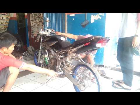 Sexting ninja ss - cisadane gila balap