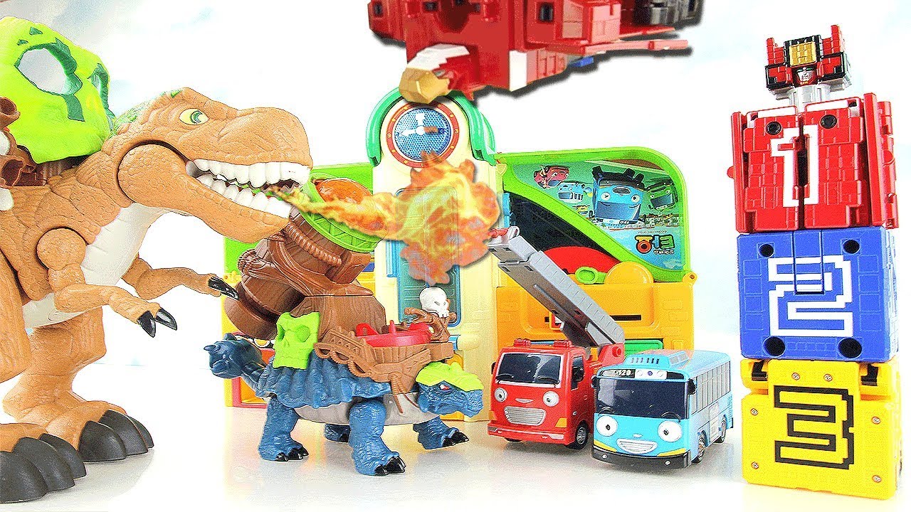 Huge Dinosaurs Attack at Tayo School! GoGo Tayo & Animal King~ Happy ...