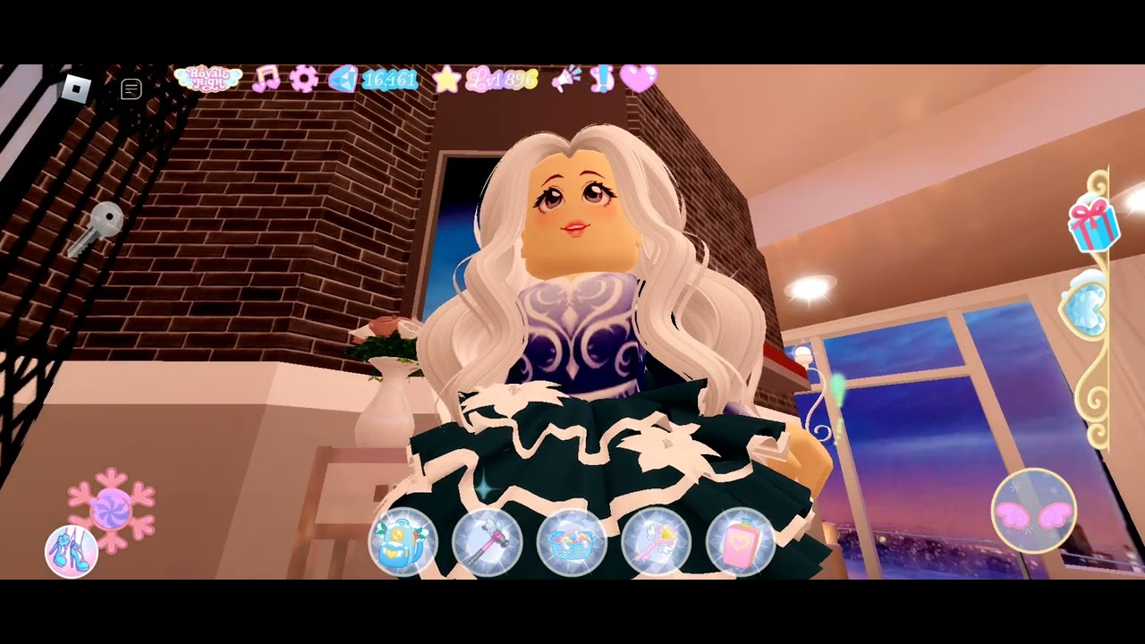 | Buying winter guardian boots | #royalehigh | - YouTube