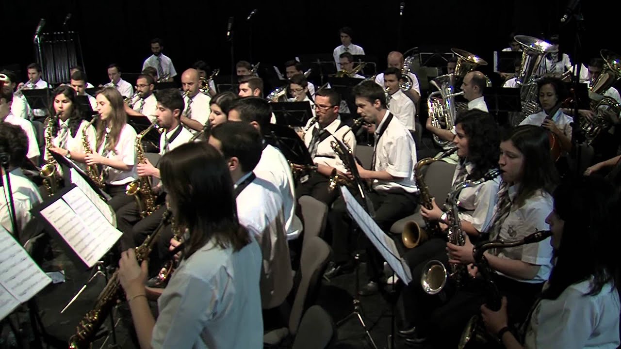 Banda Musical de Fajões | European Opening (Mickey Nicolas) - YouTube