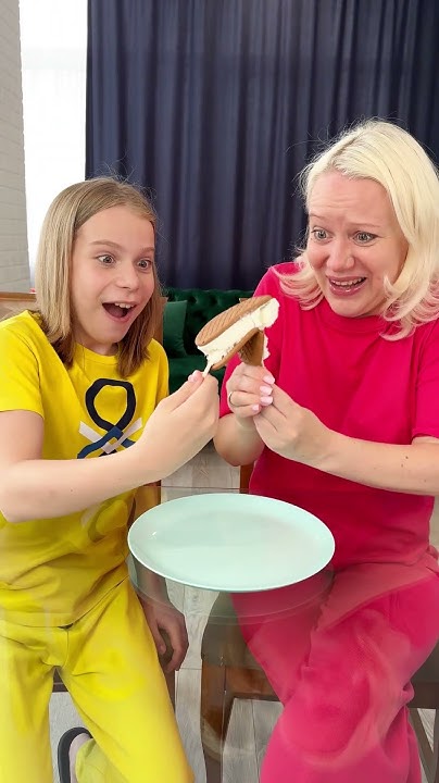 Ice Cream Challenge 😶‍🌫️ Who's Lucky? 🤩 #summeronshorts #ArtioMix - YouTube