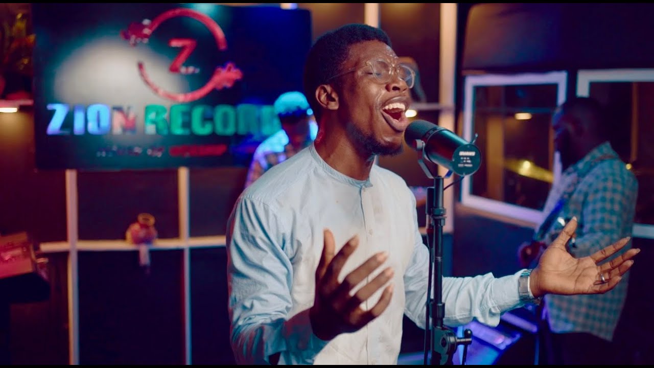 ZION STUDIO WORSHIP EXPERIENCE WITH SEUN JACOBS. - YouTube