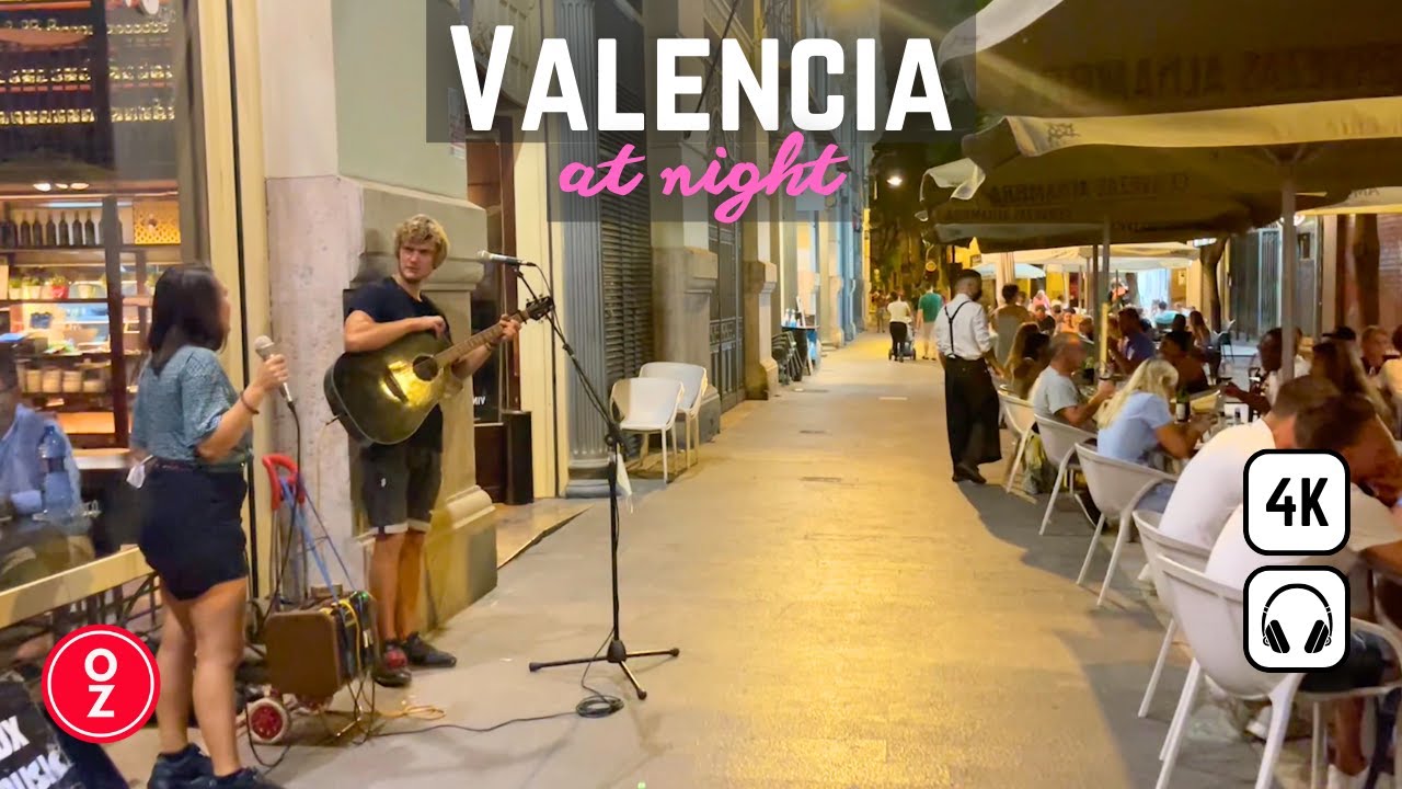 VALENCIA at Night Walking Tour 🍹 - Spain 🇪🇸 4K | Valencia City Hall ...