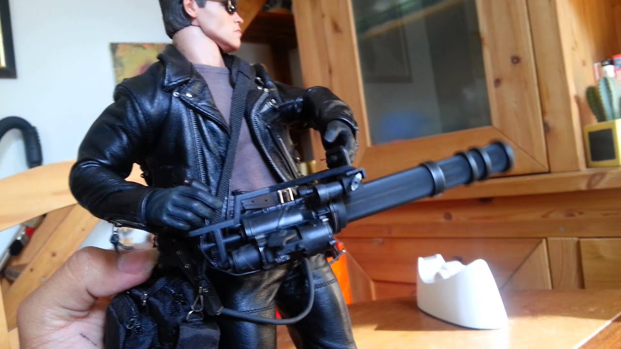 Hot toys t-800 dx10 1/6 minigun gatling motorized full working. - YouTube