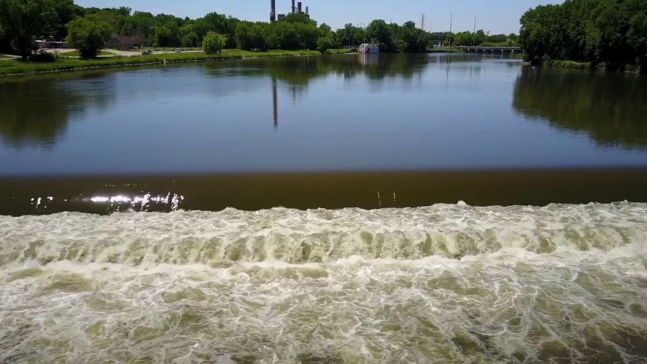 Roller dam at 50' - YouTube
