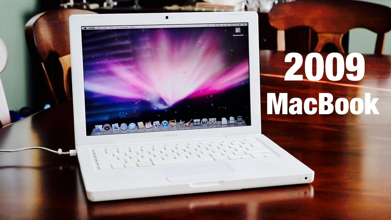 My 2009 Apple MacBook - YouTube