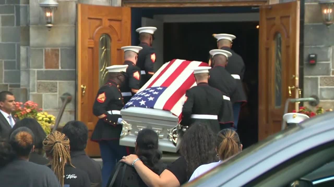 Fallen Marine Sgt. Johanny Rosario Pichardo returns to Lawrence - YouTube