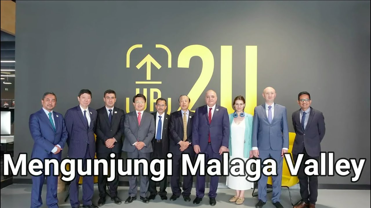 Mengunjungi Malaga Valley - YouTube
