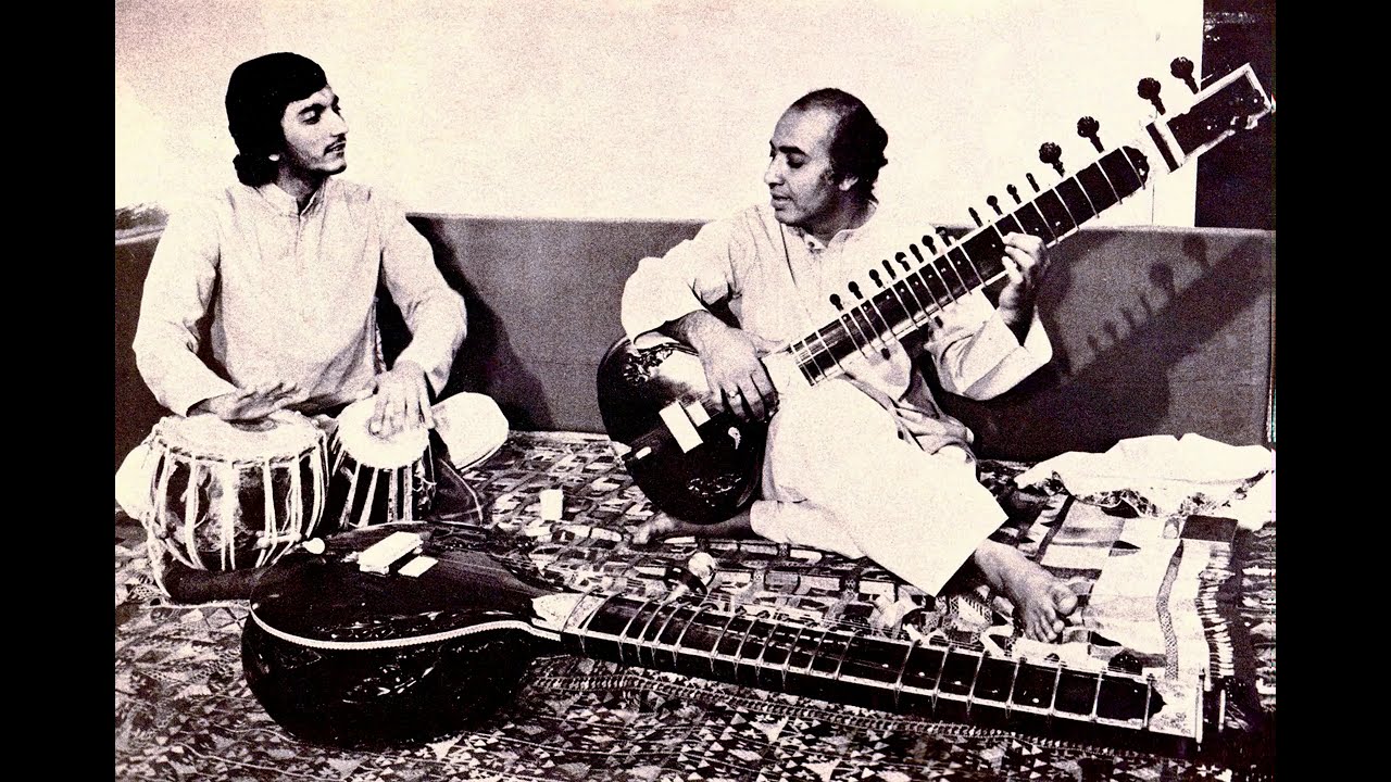 Raga Malkauns ~ Ustad Imrat Khan & Pt Kumar Bose ~ Paris (1975) - YouTube