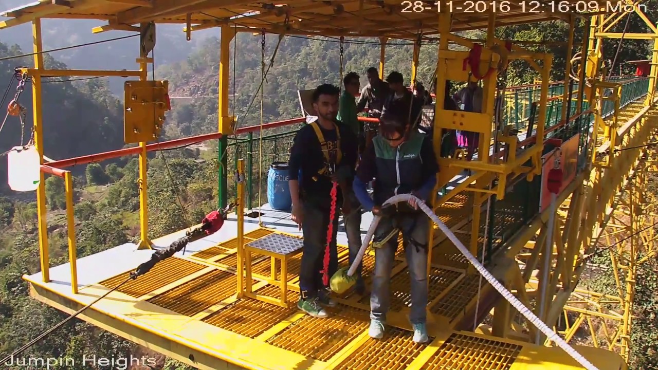 Bungee Jumping in Rishikesh | Highest Bungee Jumping In India | Jumpin ...