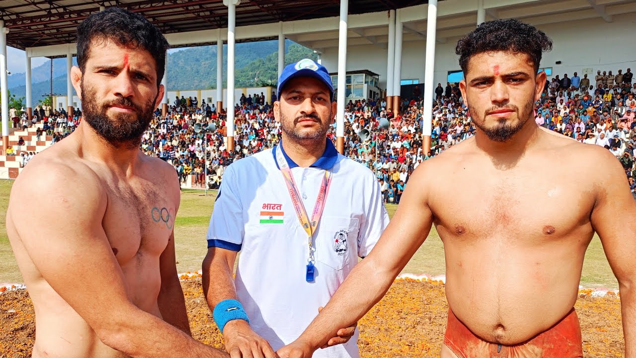 Surjeet Reasi vs Reza Iran International kushti dangal katra 22/10/2023 ...