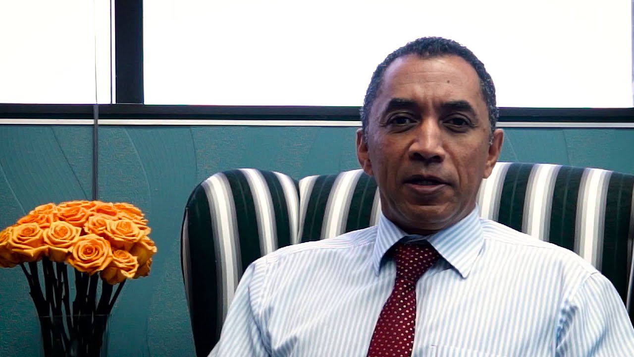 NMMU VC, Prof Derrick Swartz shares thoughts on racism - YouTube