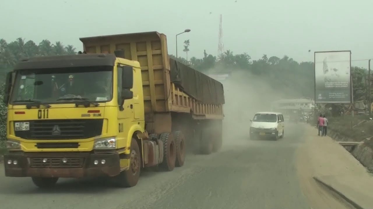 Tarkwa Road Remains still in bad shape - YouTube