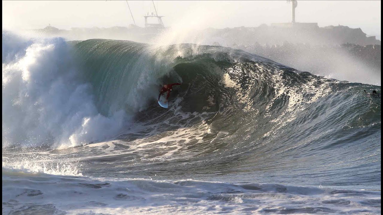 JOB surfing HUGE waves at the Wedge - YouTube