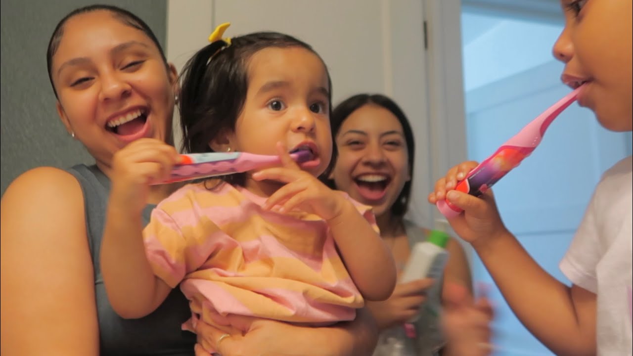 BEING A SINGLE MOTHER OF TWO FOR 24 HOURS ! *TOO CUTE* - YouTube