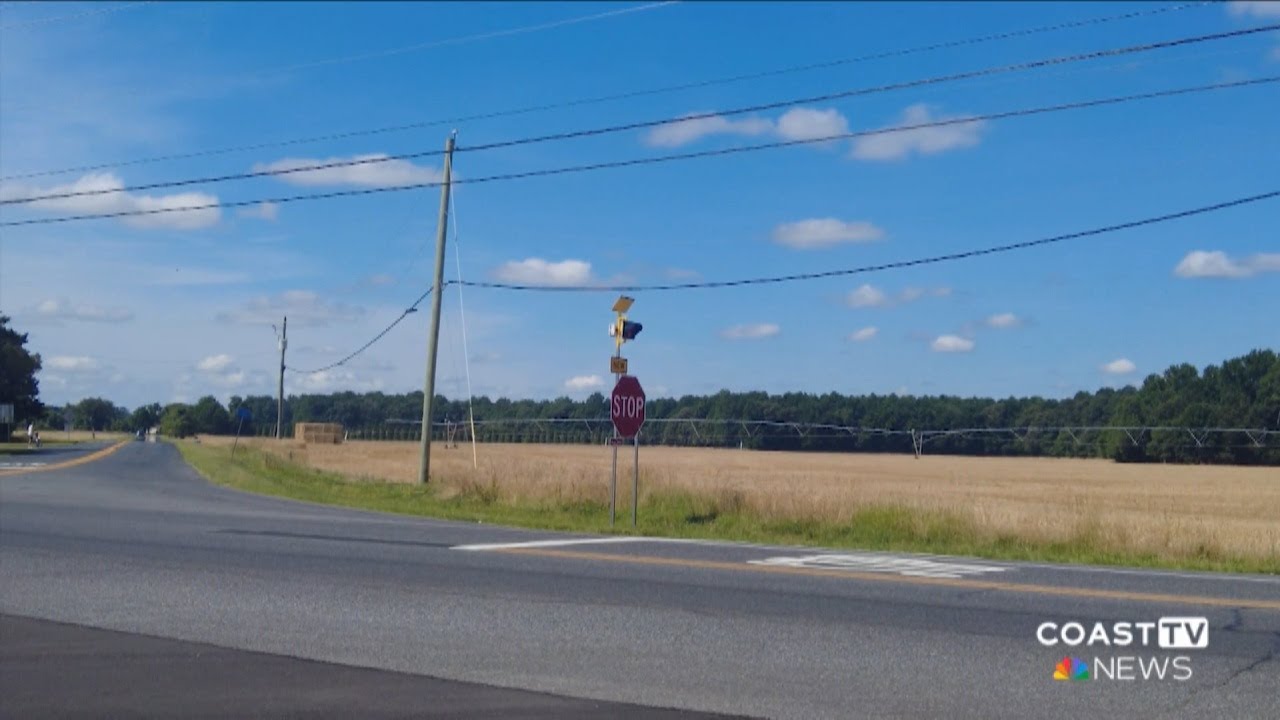 UPDATE: Reaction to new all-way stop signs at Harbeson Road, Chestnut ...