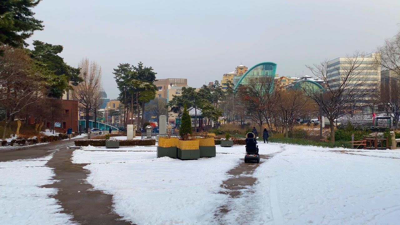 Scenes from Seoul: Snow Days - YouTube