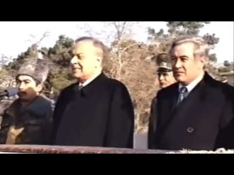 1993 Heydər Əliyev Rəsul Quliyev Nəcməddin Sadıqov Təlim mərkəzində sıra baxışında