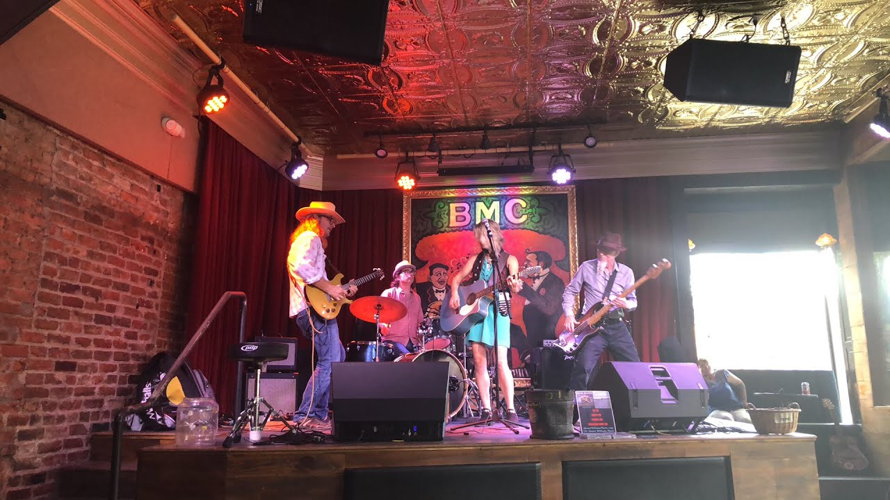 Shawn Williams at Balcony Music Club - Esplanade - New Orleans LA - YouTube