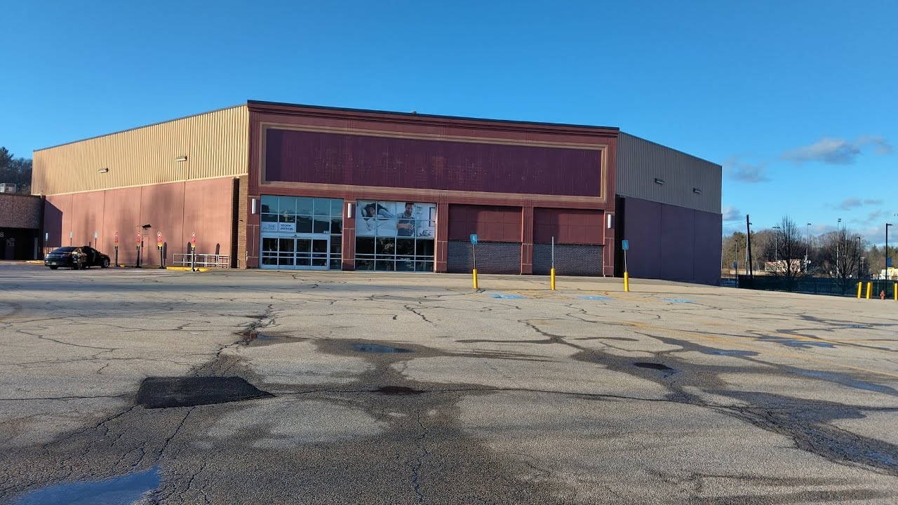 Abandoned Bed Bath & Beyond Auburn Massachusetts - YouTube