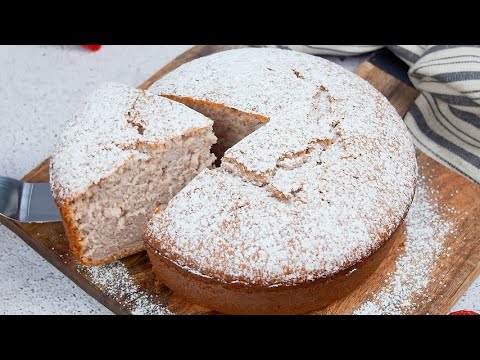 Easy strawberry cake: an easy recipe for a soft dessert - YouTube