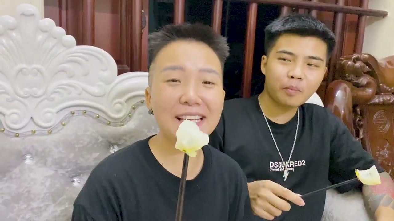 Phạm Thư Tự Tay Làm Chiếc Bánh Sinh Nhật Bằng Rau Câu, Để Chúc Mừng ...