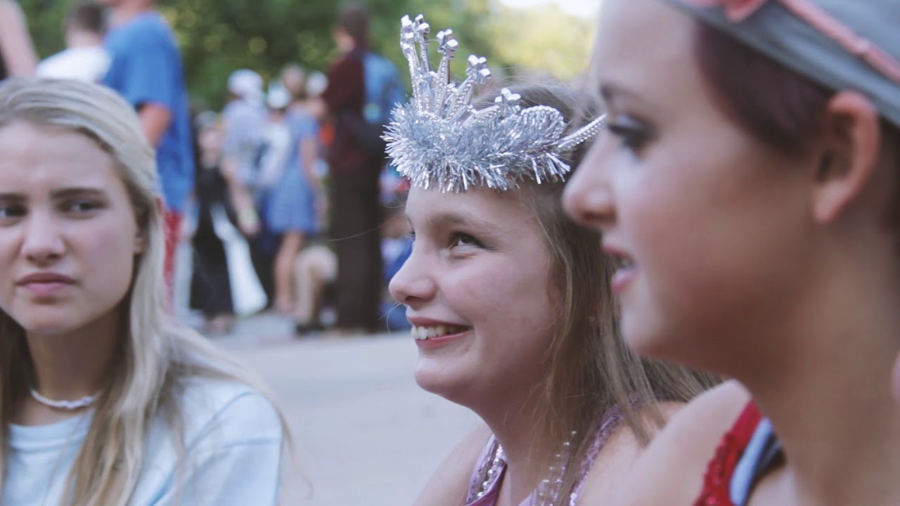 Soaring Hawks 2017 - YouTube