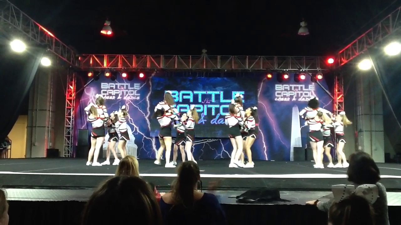 RCA cheer black diamonds 2017 battle at the Capitol - YouTube
