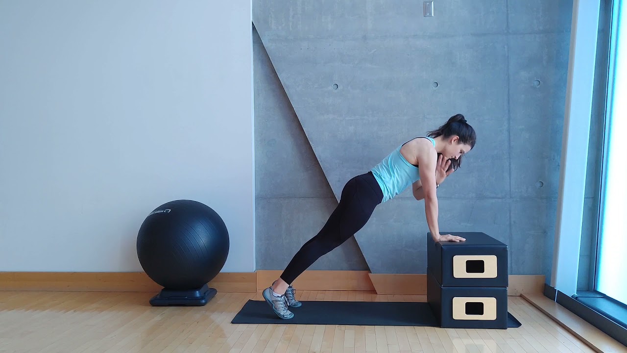 Elevated Plank with Shoulder Tap - YouTube