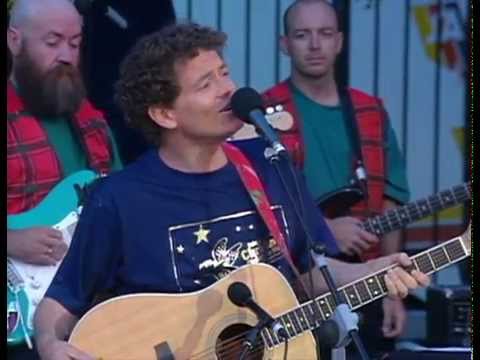 Peter Combe - Tell Me The Story - YouTube