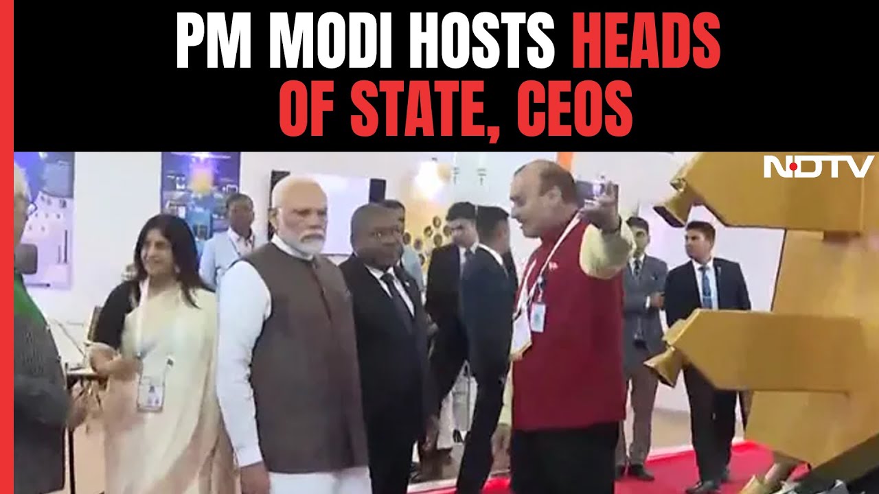 PM Modi Hosts Heads Of State, CEOs At Vibrant Gujarat Summit - YouTube