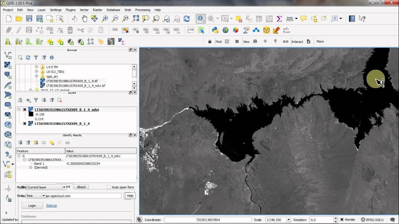 QGIS NDVI - YouTube