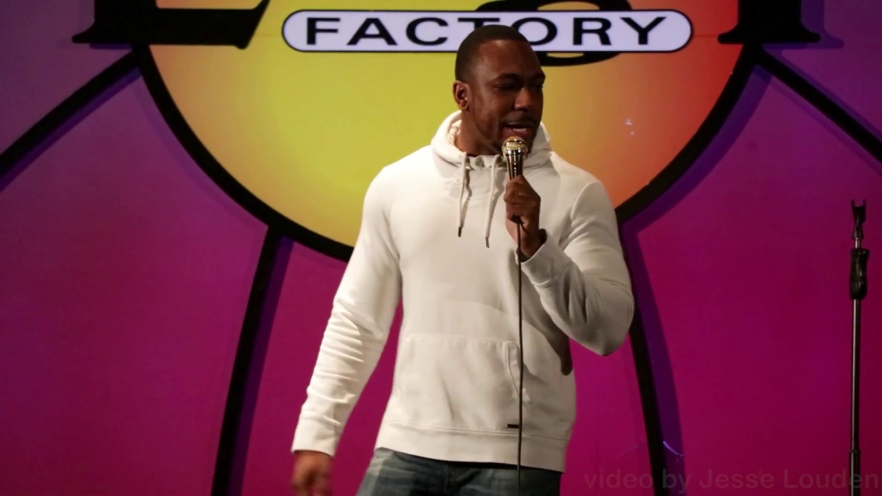 Laugh-ish Comedy Show @ Laugh Factory Chicago (1/2/2020) - YouTube