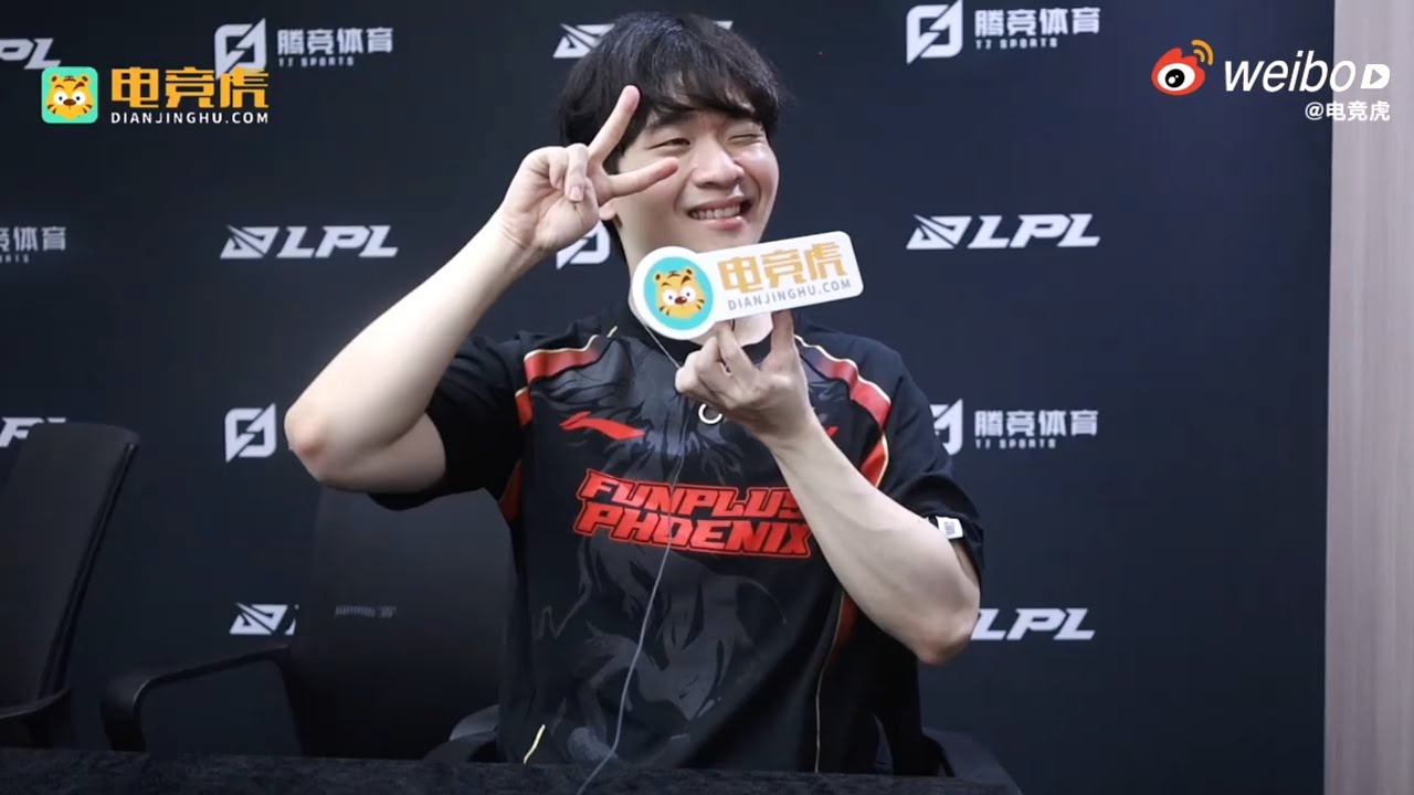 240725 电竞虎 FPX Life 인터뷰 (vsLNG) - YouTube