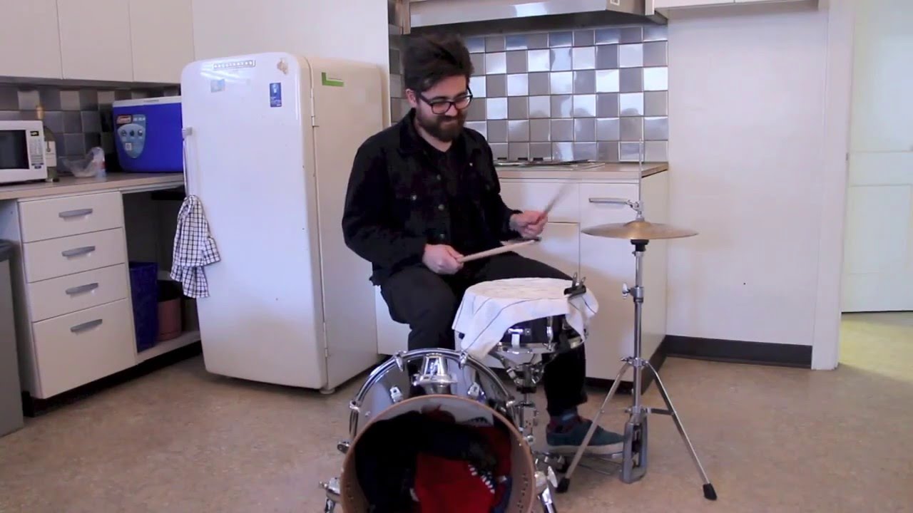 Daniel Stadnicki on the history of drums. - YouTube