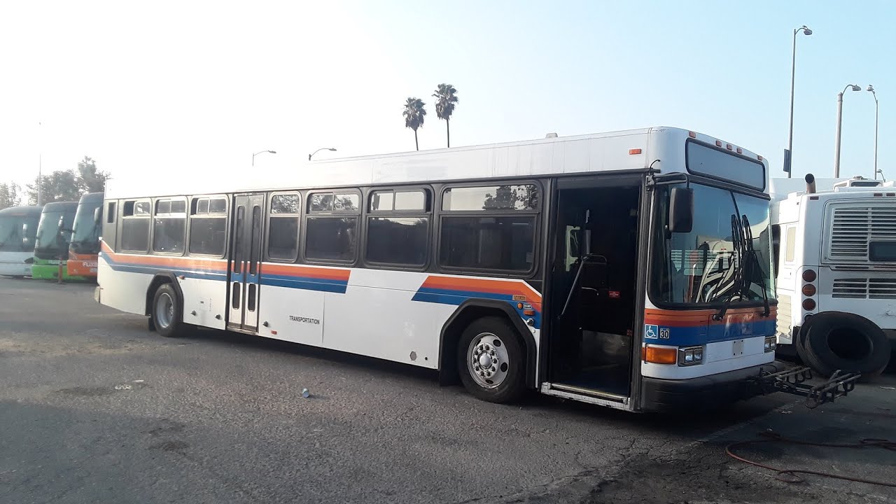 Ex Modesto Area Express 2001 Gillig Low Floor 40' #20118 - YouTube