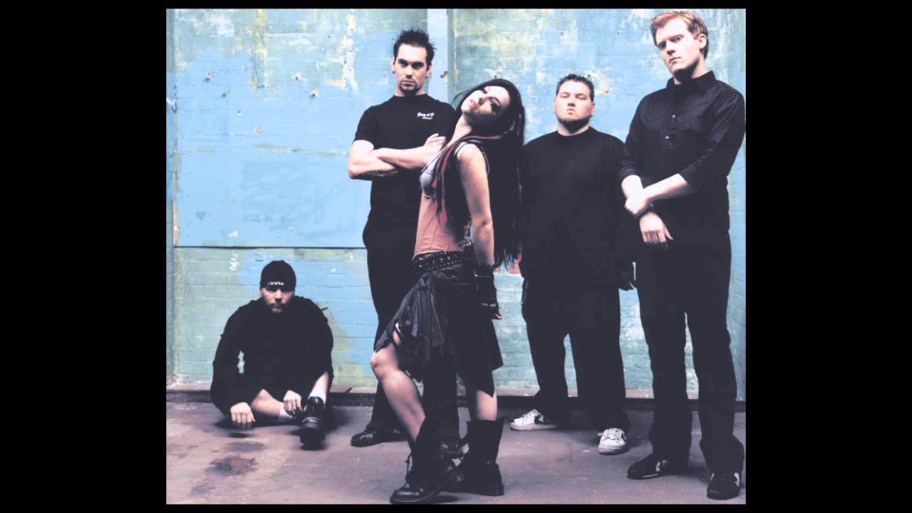 Evanescence - Everybody's Fool Acoustic - YouTube