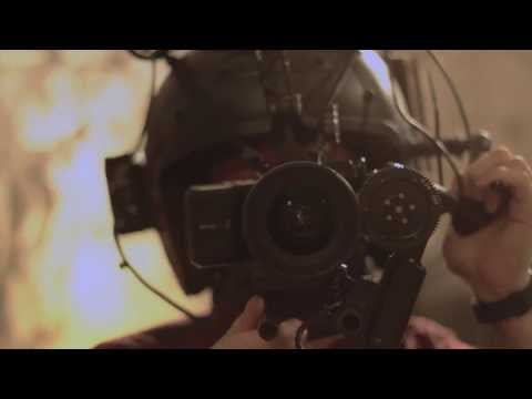 Behind the scenes: \