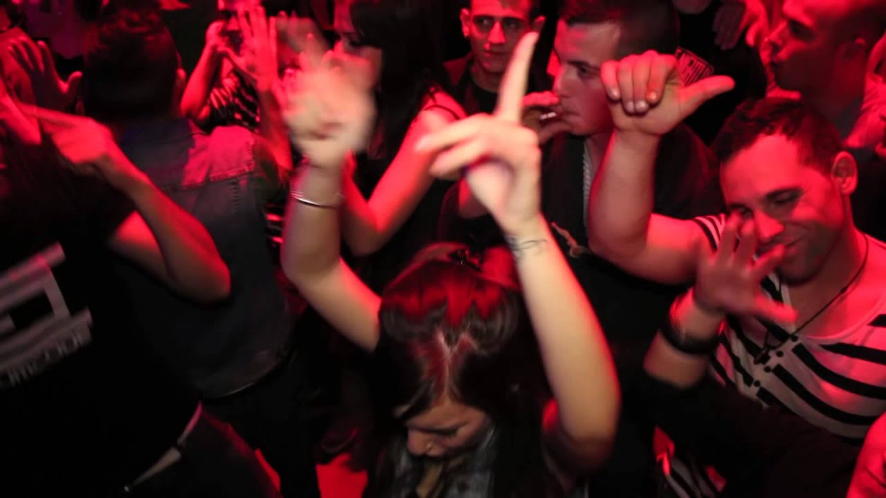 AFTERMOVIE - NYE TECHNO FESTIVAL @ FLORIDA 135 - YouTube