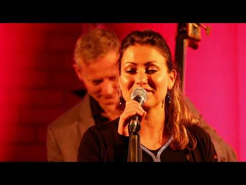 Just Friends - Thilo Wolf Trio feat. Johanna Iser