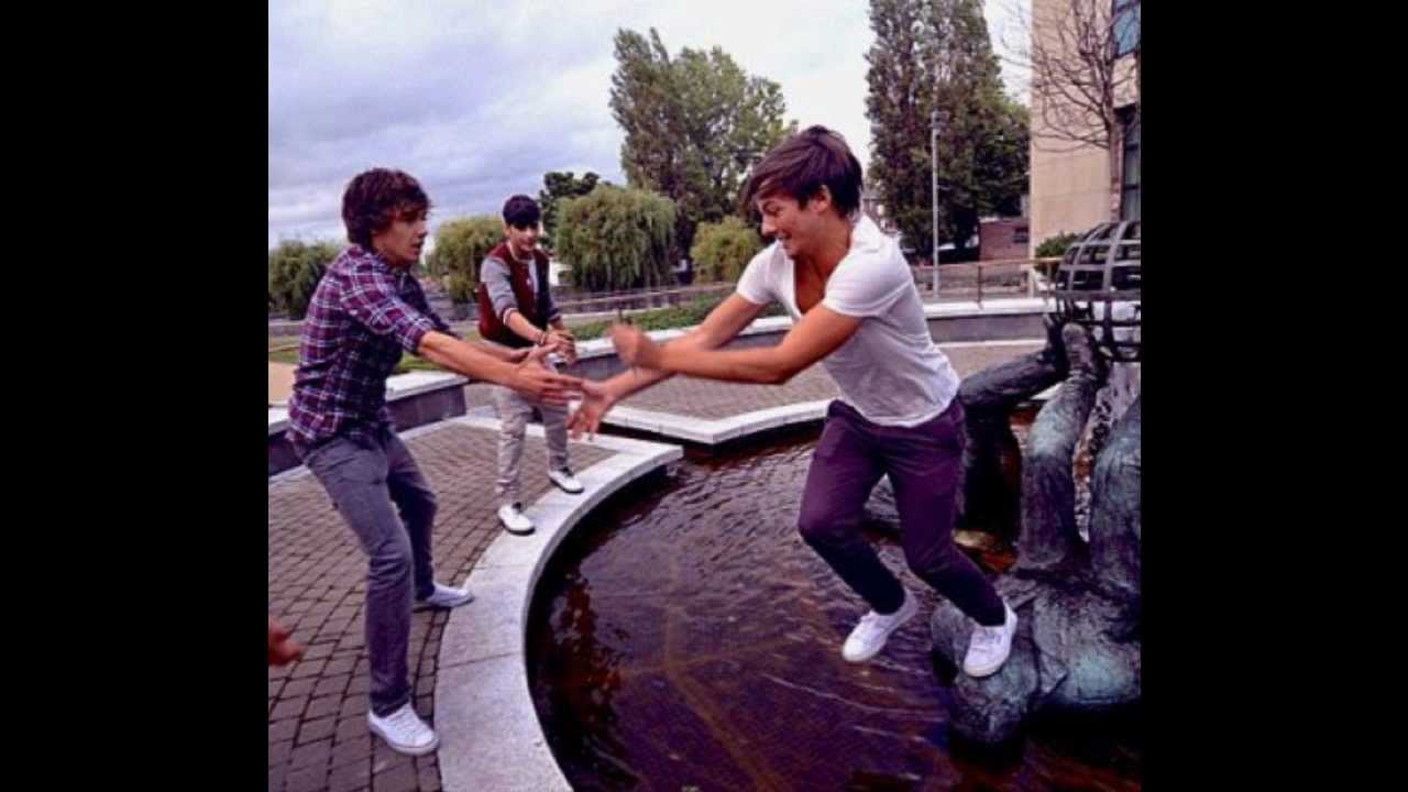One Direction Funny Pictures Part 1 - YouTube