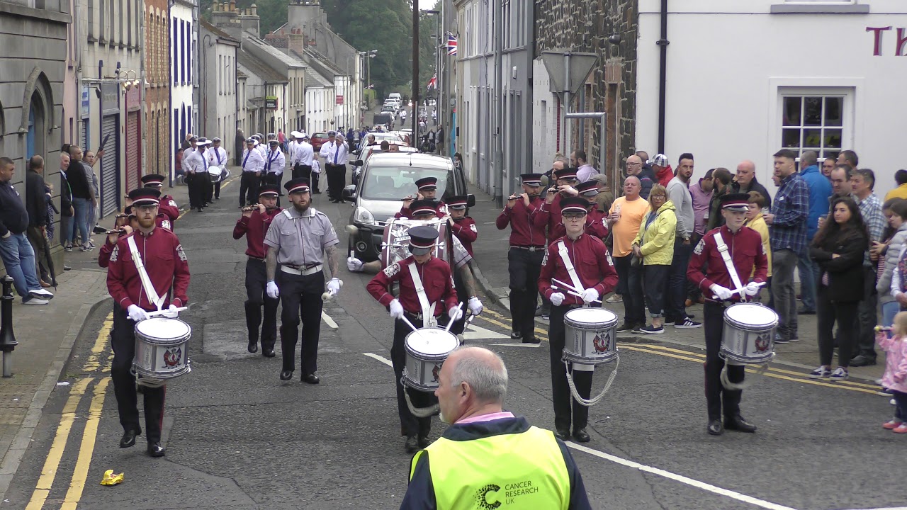 Macosquin First Flute 1 @ Ballymoney Cancer Research Parade 2019 - YouTube