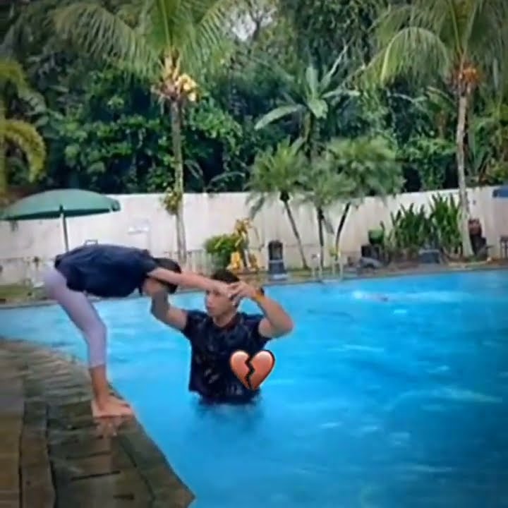 Girls style on swimming pool comedy short #comedy #funny #shortsfeed # ...