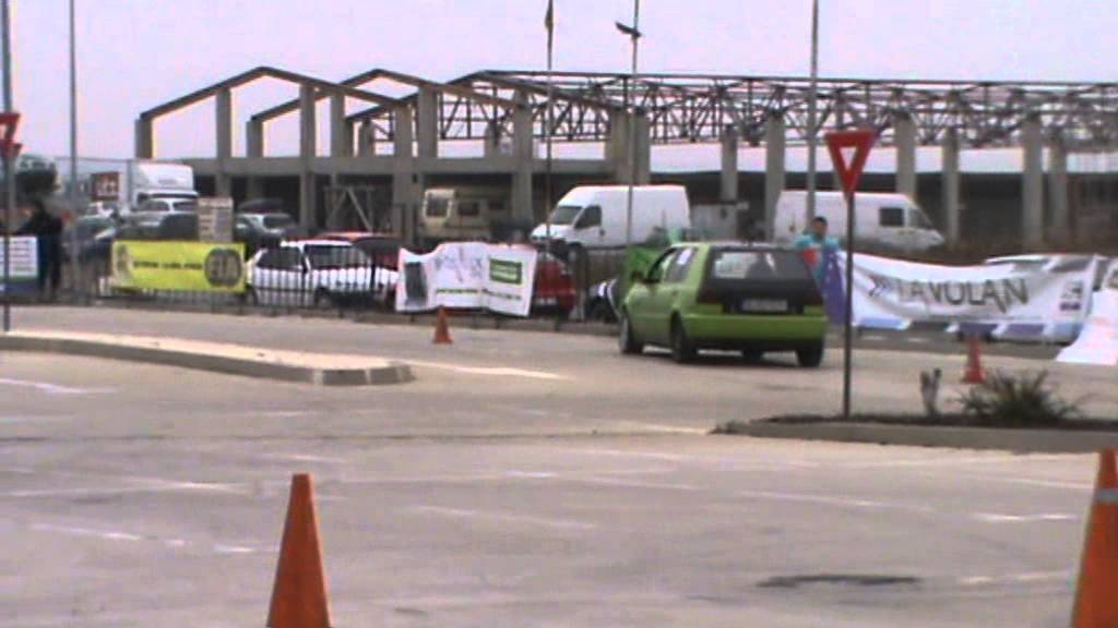 CNIA 2013 - Etapa 7 - Oprea Robert Mihai - mansa 1 - YouTube