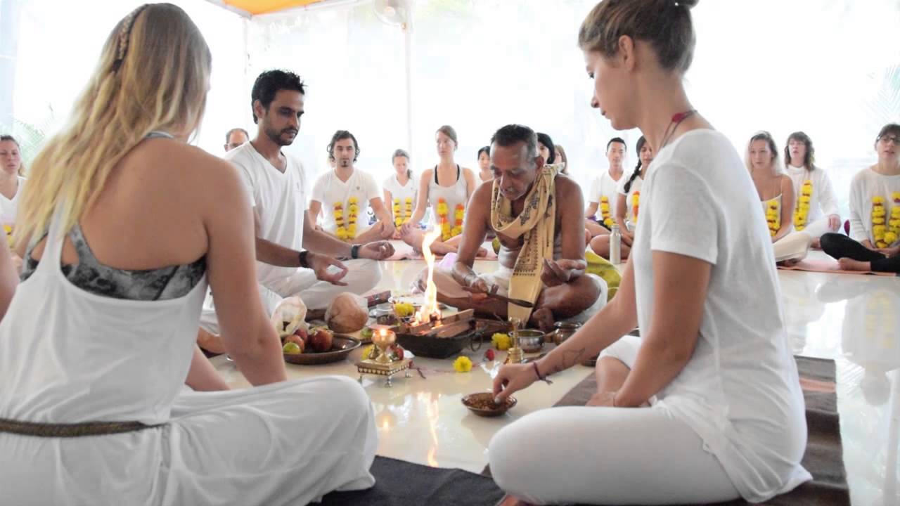 Yoga Teacher Training - Fire Ceremony -Sampoorna Yoga Goa, India - YouTube