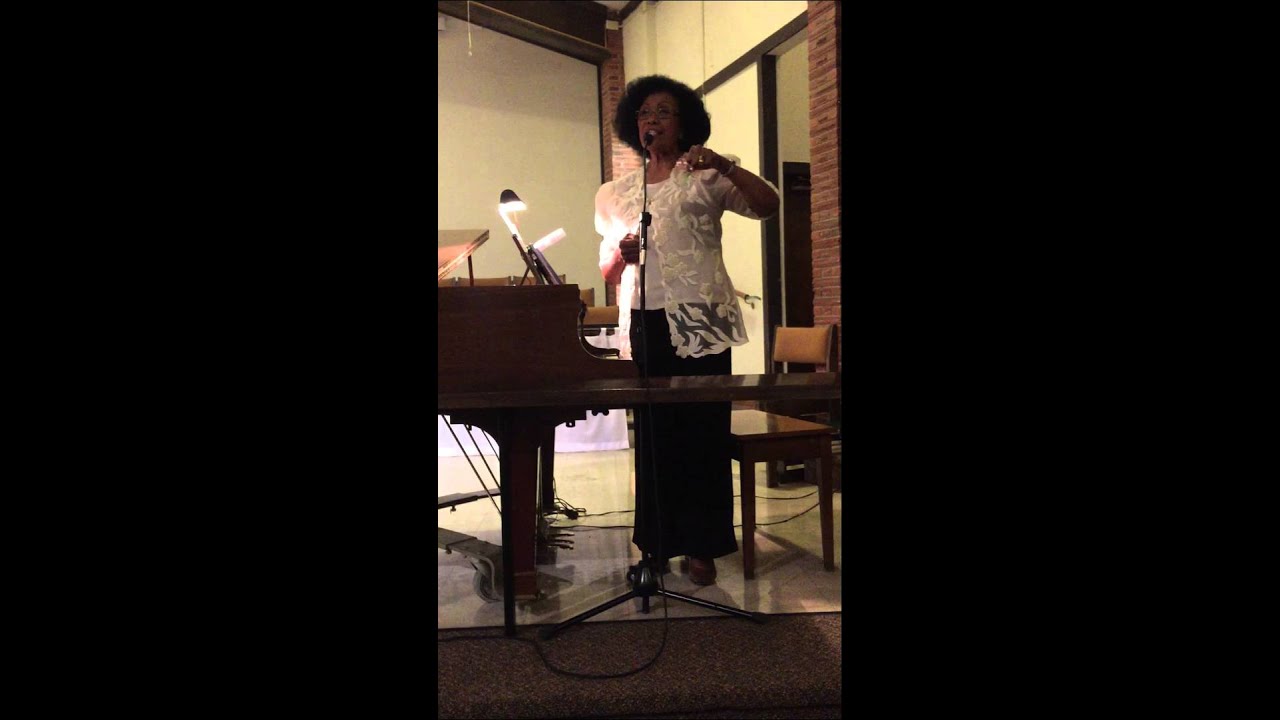 MOTHERS SUNDAY 2015: the Legendary Esther King giving her testimony ...