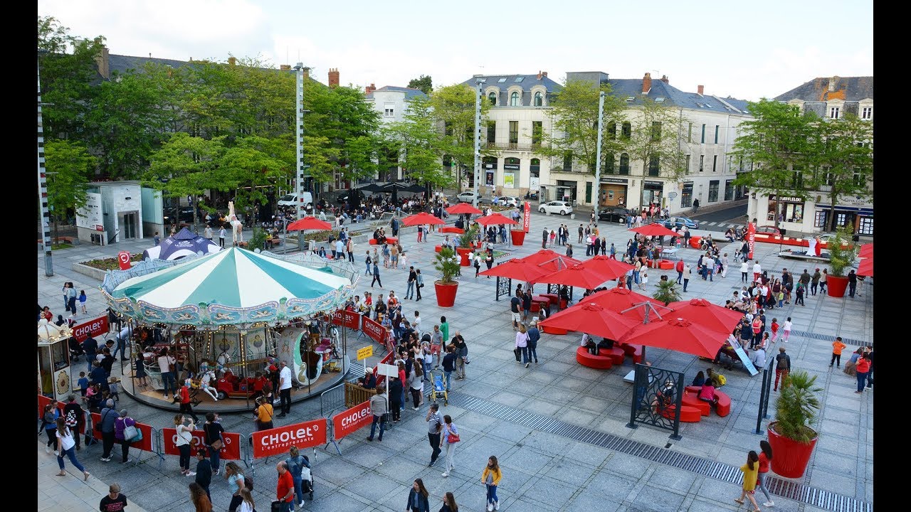 Action Coeur de Ville - Inauguration de la place Travot - Cholet - YouTube
