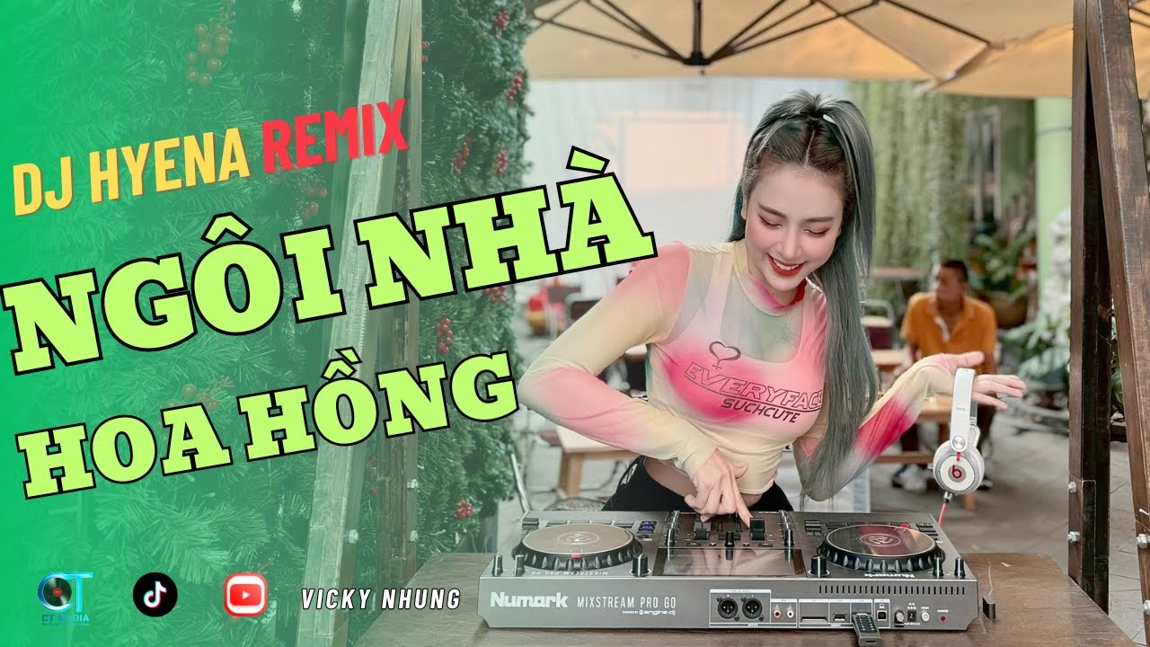 NGÔI NHÀ HOA HỒNG X MỖI NGƯỜI MỘT NƠI | DJ Hyena remix | Vicky Nhung ...
