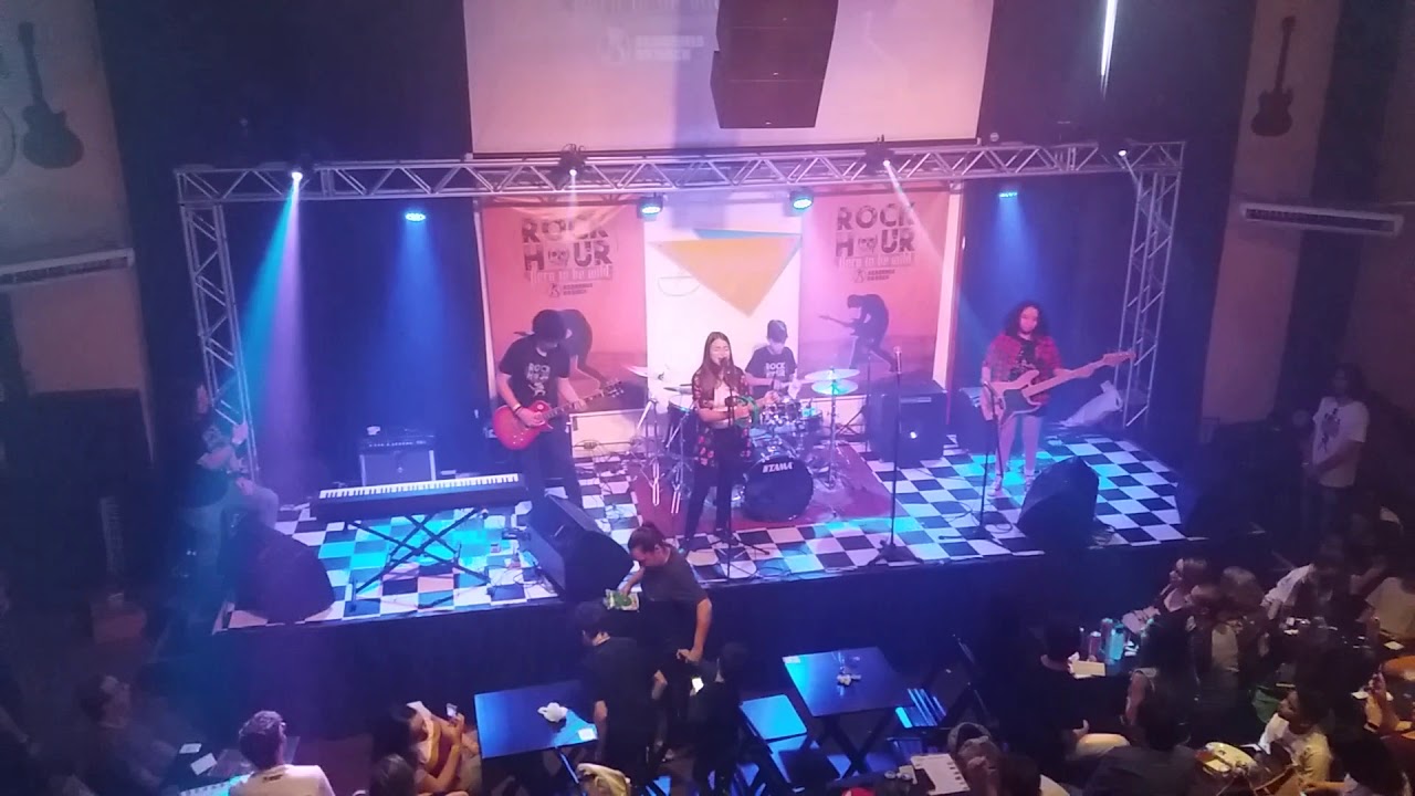 Gustavo Rock Hour - YouTube